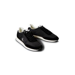 Sneaker Calvin Klein Jeans "RETRO RUNNER ESS MIX MAT", Herren, Gr. 44, schwarz-weiß (schwarz, weiß), Leder, Textil, Sportlich, Schuhe, Runner-Sneaker, Freizeitschuh, Halbschuh mit seitlichem CK-Logo