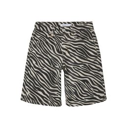 name it Shorts in Cement | Gr.: 116
