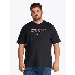 Tommy Hilfiger Big & Tall TOMMY HILFIGER BIG & TALL T-Shirt »BT-HILFIGER CENTER STACK TEE-B«, Große Größen, mit mehrfarbigen Print Desert Sky 4XL 4XL Rundhalsshirt von Tommy...