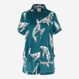 Chelsea Peers Dunkelgrünes Pyjamaset aus Hemd und Shorts