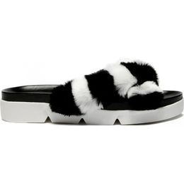 Stuart Weitzman Slipper & Pantoletten - Stuart Weitzman Fur Slippers - Gr. 37 (EU) - in Schwarz - f&uuml;r Damen
