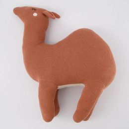 Trixie Braunes Kuscheltier im Kamel-Design 30x32cm