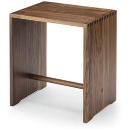 wb form Ulmer Hocker Nussbaumholz