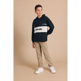 Blue Seven Kapuzensweatshirt, mit gro&szlig;em, markantem Frontmotiv NACHTBLAU 152 152 Cooler Hoodie von Blue Seven