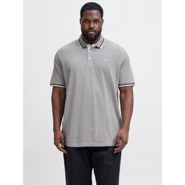 Jack & Jones PlusSize JACK & JONES PLUSSIZE Poloshirt »JJEPAULOS POLO SS NOOS PLS« mit Logo Stickerei Ultimate Grey Detail:PLAY 5XL 5XL Herren-Poloshirt von Jack & Jones...