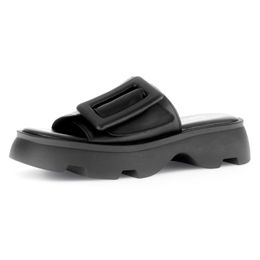 Gabor Pantolette &raquo;YORK&laquo;, Plateau, Sommerschuh, Komfortschuh, auff&auml;llige Zierschnalle, G-Weite schwarz 43 43 Pantolette mit gro&szlig;er Zierschnalle auf...