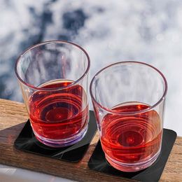 Silwy Tritan-Magnetgl&auml;ser mit Untersetzer 2er Set (250 ml) Grau - Gl&auml;ser