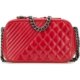 Chanel Hobo Bags - Small Quilted Glazed Calfskin Coco Boy Camera Bag - Gr. unisize - in Rot - f&uuml;r Damen