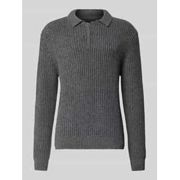 Strickpullover mit Kentkragen