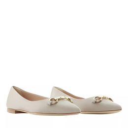 Isabel Bernard Slipper & Pantoletten - Vend&ocirc;me Elita Calfskin Leather Ballerinas - Gr. 41 (EU) - in Beige - f&uuml;r Damen