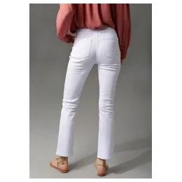 Bootcut-Jeans Aniston CASUAL, Damen, Gr. 38, N-Gr, weiß, Denim/Jeans, Obermaterial: 98% Baumwolle, 2% Elasthan, unifarben, Modisch, figurbetont knöchelfrei, Jeans 5-Pocket-Jeans, in knöchelfreier Länge