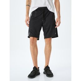 KOTON Shorts Herren Gr&ouml;&szlig;e 31/32 schwarz / offwhite