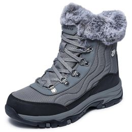 Skechers Winterboots »TREGO-STORMIE« Snowboots, Schnürstiefel mit rutschhemmender Laufsohle grau 39 39 Skechers Winterboots in sportiver Form mit...
