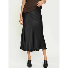 Soft Rebels Midirock »Skirt SRFrancesca« 001 Black M M Feminin und stilvoll – von klassisch bis modern