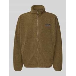 Review Fleecejacke mit Stehkragen und Label-Detail
