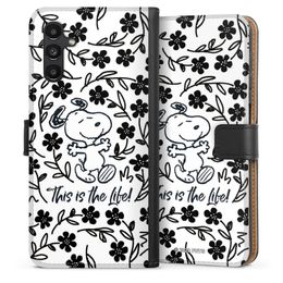 DeinDesign Galaxy A13 5G Handy Klapph&uuml;lle Handyh&uuml;lle aus Kunst Leder schwarz Flip Case Peanuts Flowers Snoopy Sideflip mit langer Lasche