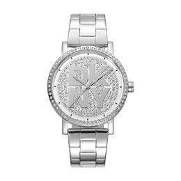 DKNY Uhr - Quarzuhr Soho Logo - Gr. unisize - in Silber - f&uuml;r Damen
