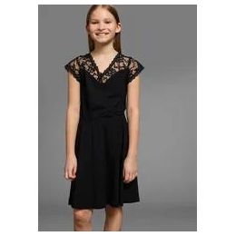 Jerseykleid Kidsworld "Viskose-Kleid mit Spitze", Mädchen, Gr. 152/158, N-Gr, schwarz, Jersey, Obermaterial: 95% Viskose, 5% Elasthan. Spitze: 100% Polyester, unifarben, Modisch, figurumspielend ca. Mitte Knie, V-Ausschnitt, Flügelärmel, Kleider, Schöne Spitzen-Ausschitt