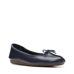 Clarks Ballerina »Freckle Ice« Slipper, Flats, Flats, Slipper mit Schleifchen Navy Leather 40 40 Atmungsaktive Deckbrandsohle aus Leder