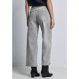 Damen Comfort-fit-Jeanslight grau random washed, Gr. 32, STREET ONE STUDIO, unifarben, Jeans, 72% Baumwolle, 27% Polyester, 1% Elasthan, Jeans, mit