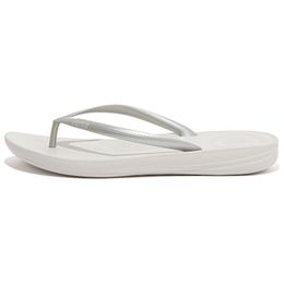fitflop Zehentrenner »IQUSHION«, Keilabsatz, Sommerschuh, Schlappen in schmaler Form silberfarben 38 38 Idealer Sommerschuh für Strand und Schwimmbad