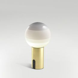 Marset Akku-Tischlampe Dipping Light, dimmbar weiß/messing