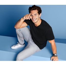 Tchibo - 2 T-Shirts mit V-Ausschnitt - Herren - Gr. XXL - schwarz