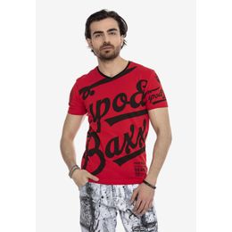 Cipo & Baxx T-Shirt CIPO & BAXX "T-Shirt", Herren, Gr. L, rot, 95% Baumwolle;5% Elasthan, bedruckt, regular fit, V-Ausschnitt, Shirts, mit großem Print auf der Front ein Highlight