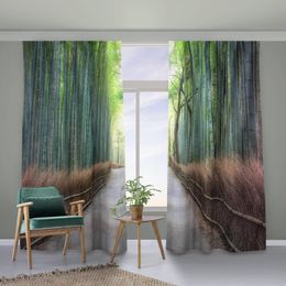 Vorhang Der Weg durch den Bambus - blickdichte Gardine Natur Skyline Stadt Wohnzimmer Schlafzimmer Küche Bad Badezimmer Grün