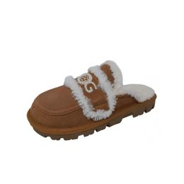 OOG Pantolette in Beige | Gr.: 41