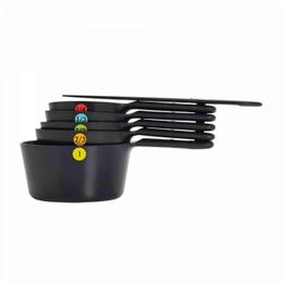 Messbecher OXO GOOD GRIPS, schwarz, Kunststoff, Messbecher, 6-teilig, inkl. Schaber zum Glattstreichen von Zutaten
