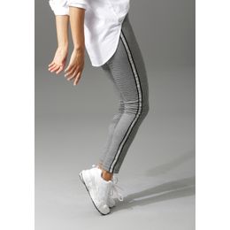 Schlupfhose Aniston CASUAL, Damen, Gr. 34, N-Gr, grau (schwarz, weiß, kariert, silberfarben), Sweatware, Obermaterial: 65% Polyester, 30% Viskose, 5% Elasthan, Glitzerstreifen, kariert, sehr figurbetont, Hosen, mit glitzernden Galonstreifen