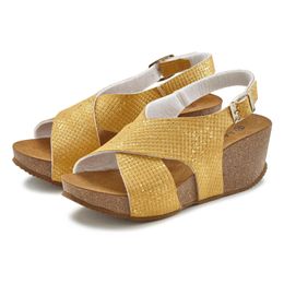Sandalette Lascana "Sommerschuh", Damen, Gr. 37, gelb (curry, gelb), Obermaterial: 100% Lederimitat. Futter: 100% Textilmaterial. Decksohle: 100% Rindsleder. Laufsohle: 100% Synthetik, Strukturmuster, Schuhe, Sommerschuh mit Keilabsatz und Korkfußbett