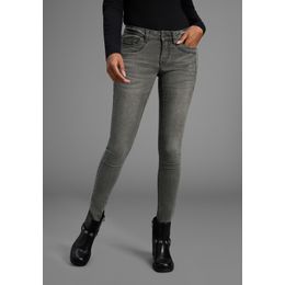 Skinny-fit-Jeans Arizona "mit Keileinsätzen", Damen, Gr. 100, K + L Gr, grau (grau used), Denim/Jeans, Obermaterial: 76% Baumwolle, 16% Polyester, 7% Viskose, 1% Elasthan, Basic, skinny fit lang, Jeans, extra-enger Beinschnitt, niedrige Leibhöhe