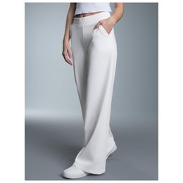 Jerseyhose TRIGEMA "TRIGEMA Jogginghose mit hohem Bund", Damen, Gr. L, US-Gr&ouml;&szlig;en, wei&szlig;, 100% Baumwolle, Basic, Hosen Jerseyhose