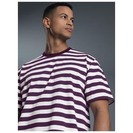 T-Shirt TRIGEMA "TRIGEMA Heavy T-Shirt mit Ringelmuster", Herren, Gr. M, lila (aubergine), 100% Baumwolle, Shirts