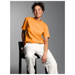 T-Shirt TRIGEMA "TRIGEMA Relaxed Fit T-Shirt", Damen, Gr. L, curry, 100% Baumwolle, Basic, Shirts