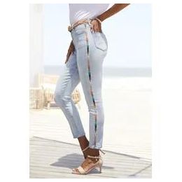 High-waist-Jeans Lascana, Damen, Gr. 46, N-Gr, blau (light blau washed), Denim/Jeans, Obermaterial: 60% Baumwolle, 38% Polyester, 2% Elasthan, unifarben mit Farbeinsatz, figurbetont knöchelfrei, Jeans, mit seitlicher Stickerei, elastische Skinny-Jeans