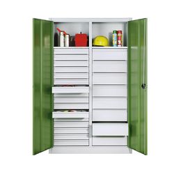 C+P Materialschrank aus Stahlblech, 2 Fachb&ouml;den, 24 Schubladen, HxBxT 1950 x 930 x 500 mm, T&uuml;re resedagr&uuml;n, Korpus lichtgrau