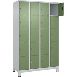 C+P 5er-Schlie&szlig;fachschrank Classic PLUS, 4 Abteile, lichtgrau / resedagr&uuml;n, B 1200 mm, 20 F&auml;cher, mit F&uuml;&szlig;en