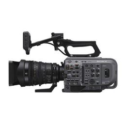 Sony PXW-FX9VK Full Frame E-mount Camcorder + SELP28135G