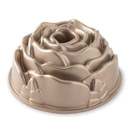 Nordic Ware - Rose Bundt Pan