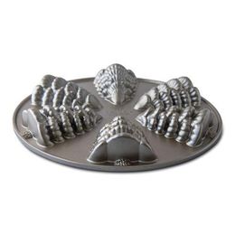 Nordic Ware -Evergreen Cakelet Pan