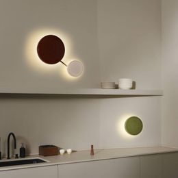 Marset LED-Wandlampe Caramel, opal, &Oslash; 22 cm, TRIAC, Glas