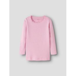 Langarmshirt name it "NMFKAB LS TOP NOOS", M&auml;dchen, Gr. 98, sweet dreams detail:melange, Feinripp, Obermaterial: 57% Baumwolle, 38% Modal, 5% Elasthan, meliert, unifarben, regular fit h&uuml;ftbedeckend, Rundhals, abgesteppte Kante, Shirts Langarmshirt, in Feinripp und mit s&uuml;&szlig;er Spitzenkante am Ausschnitt