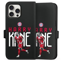 DeinDesign iPhone 15 Pro Max Handy Klapph&uuml;lle Handyh&uuml;lle aus Kunst Leder schwarz Flip Case Fc Bayern M&uuml;nchen Official Licensed Product Harry Kane Sideflip mit 