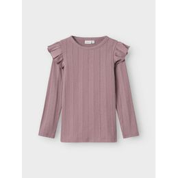 Longtop name it "NMFJULIA LS SLIM TOP NOOS", Mädchen, Gr. 110, lila (elderberry), Jersey, Obermaterial: 100% Baumwolle, unifarben, normal hüftbedeckend, Rundhals, abgesteppte Kante, Tops, mit tollem Volant an der Schulter und im süßen Ajourstrick-Design