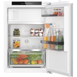 Bosch Einbauk&uuml;hlschrank Serie 6 &raquo;KIL22ADD1&laquo; 87,4 cm hoch 55,8 cm breit silber Ablagen aus Sicherheitsglas: Sichere Aufbewahrung deiner Lebensmittel 