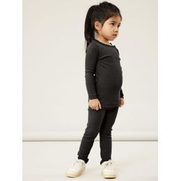 Langarmshirt name it "NMFKAB LS TOP NOOS", Mädchen, Gr. 122 (128), schwarz, Feinripp, Obermaterial: 57% Baumwolle, 38% Modal, 5% Elasthan, unifarben, regular fit hüftbedeckend, Rundhals, abgesteppte Kante, Shirts, in Feinripp und mit süßer Spitzenkante am Ausschnitt