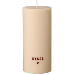 IB Laursen Stumpenkerze mit Hygge Aufschrift skandinavische Deko Online Shop